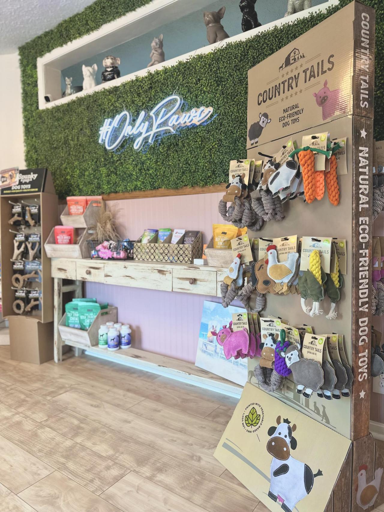 Spalding Farms Only Paws Luxury Resort And Spa | Paw Partner