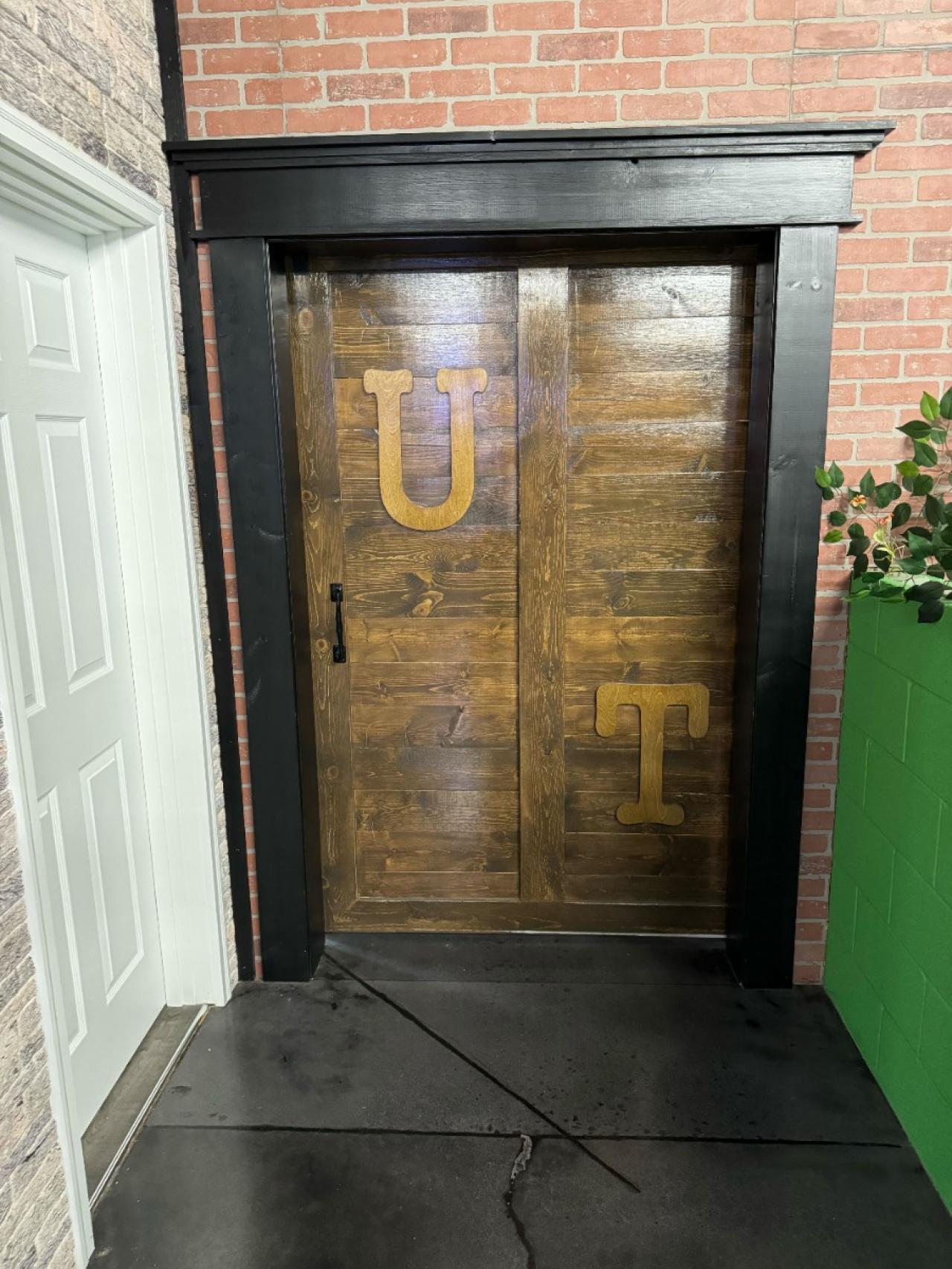 Urban Tails | Paw Partner